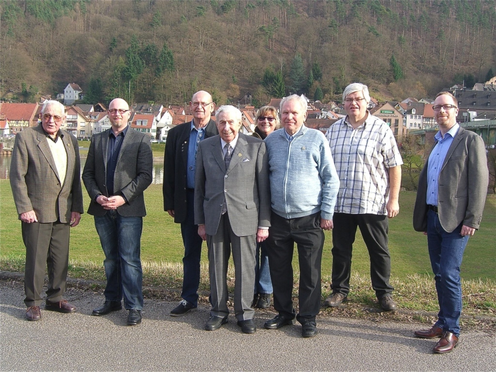 Rollenwechsel im Vorstand und 360 Jahre Treue - Freudenberg