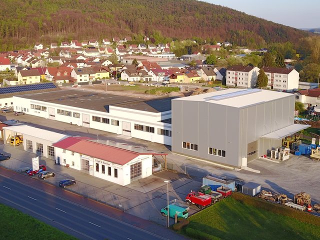 Aulbach Automation GmbH abk Pressenbau liefert 120t-Presse in die ...