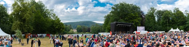 Sommerrausch 2018: Frankens größtes Open-Air-Kabarettfestival in ...