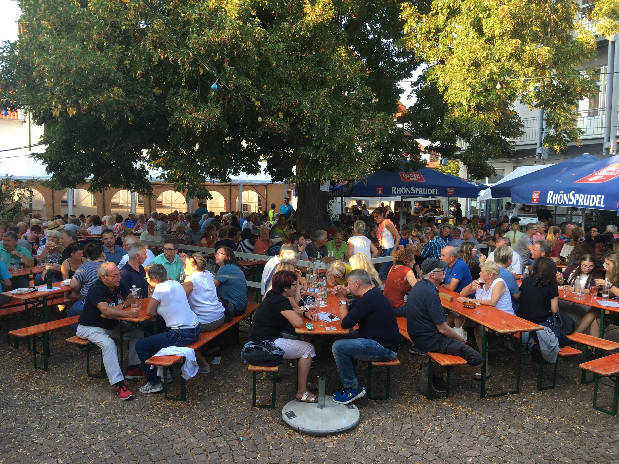 6. Woi-Besch-Fest unter der Linde - Elsenfeld