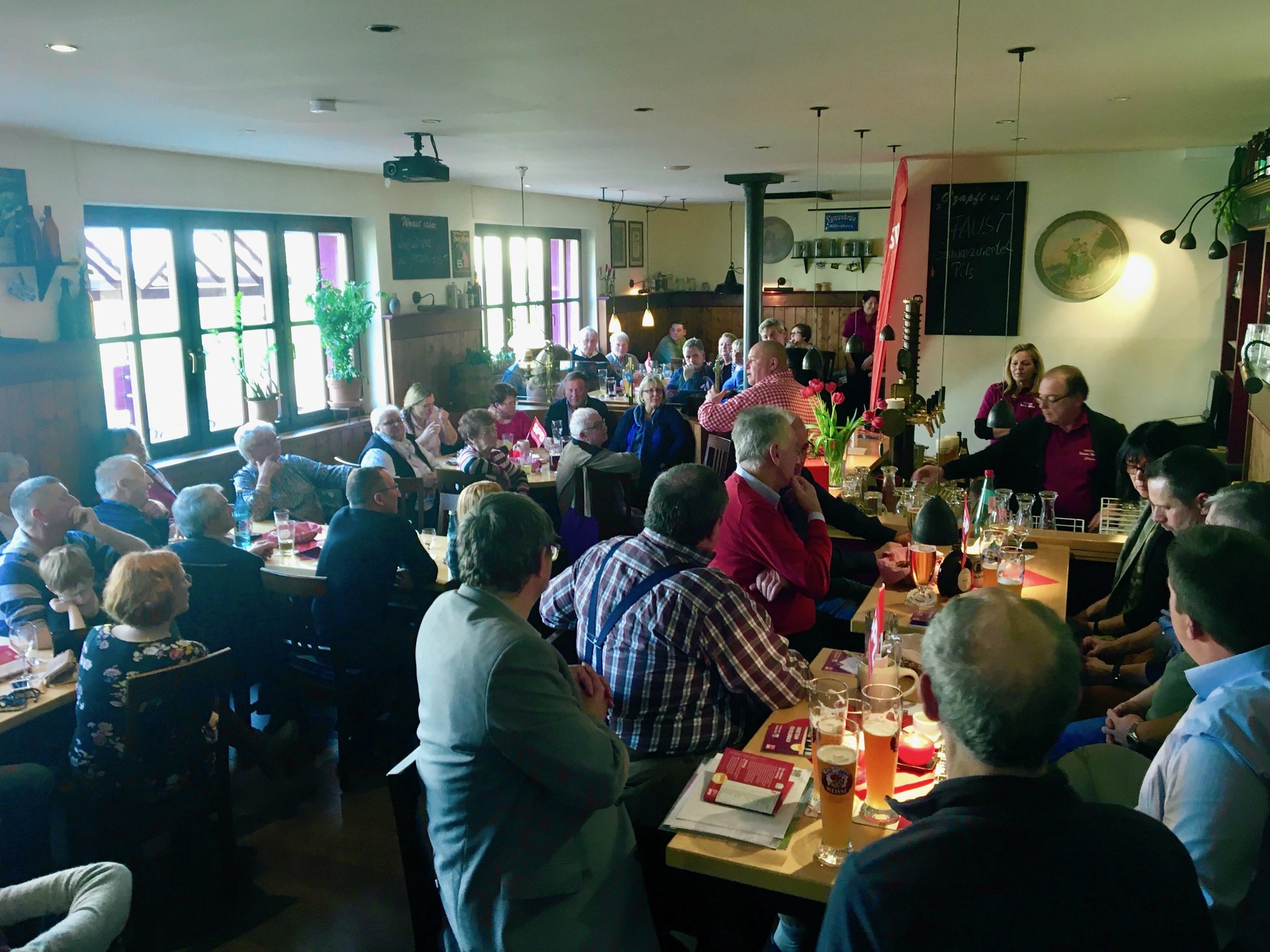 Erlenbacher SPD-Stadtratskandidaten stellen sich vor – Großer Zuspruch ...