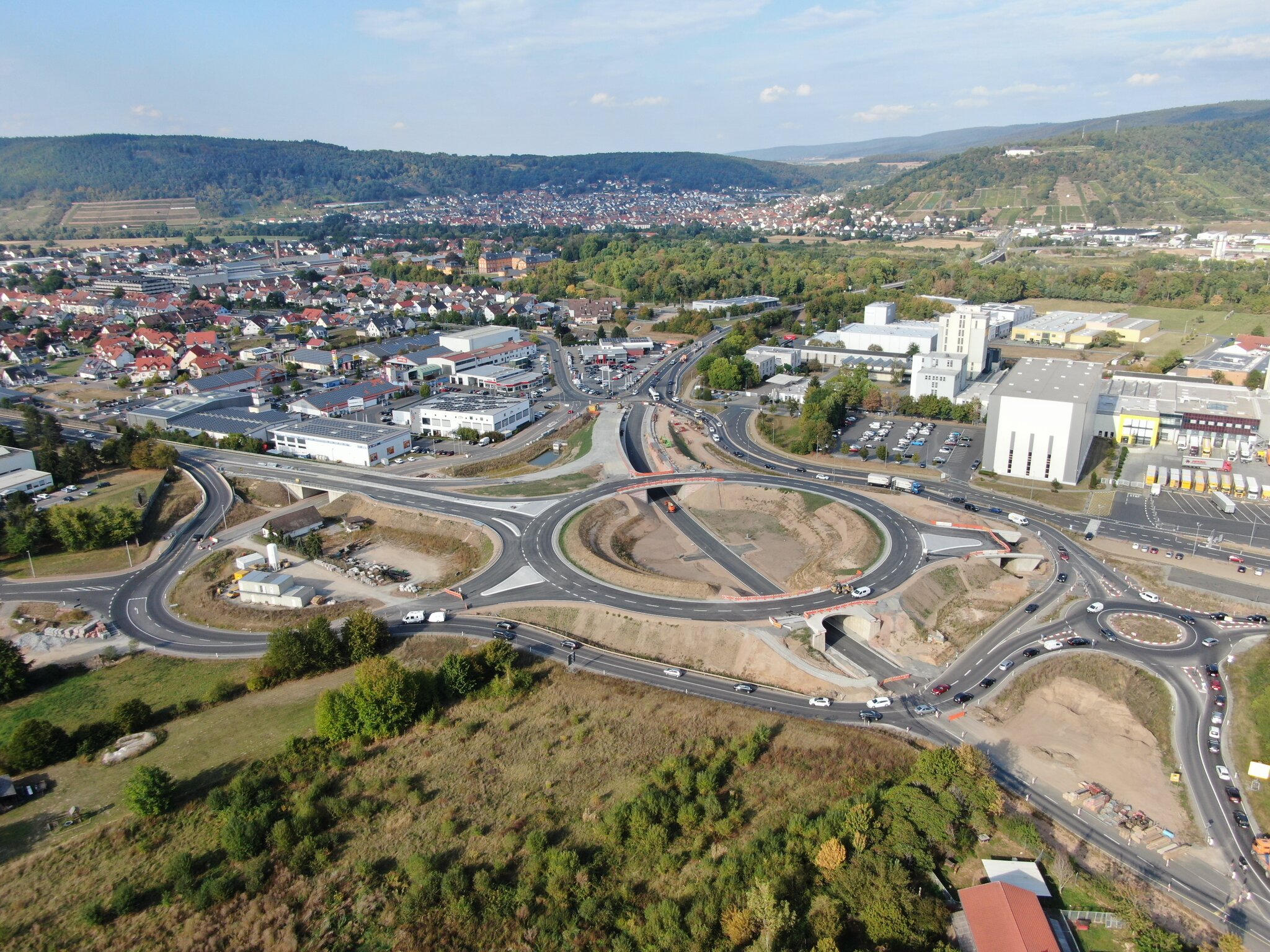 Kreisel Kleinheubach: Mit Riesenschritten voran - Kleinheubach
