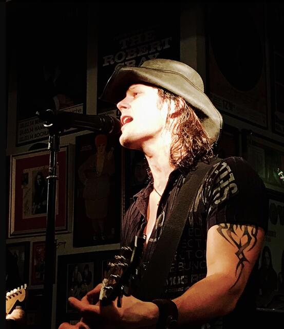 Bildergalerie: Bounce Frontmann Oliver Henrich bei „The Voice of ...