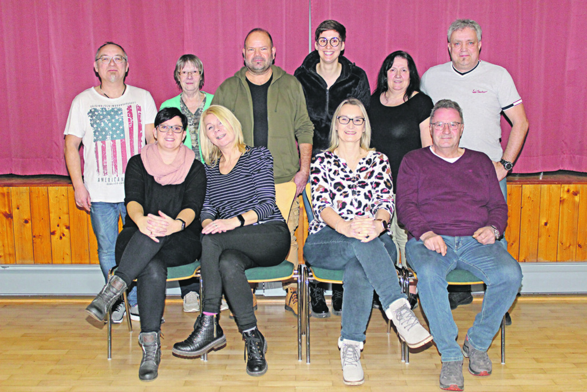 Theatergruppe Schefflenz spielt mehrfach im April: Lustspiel in 3 Akten ...