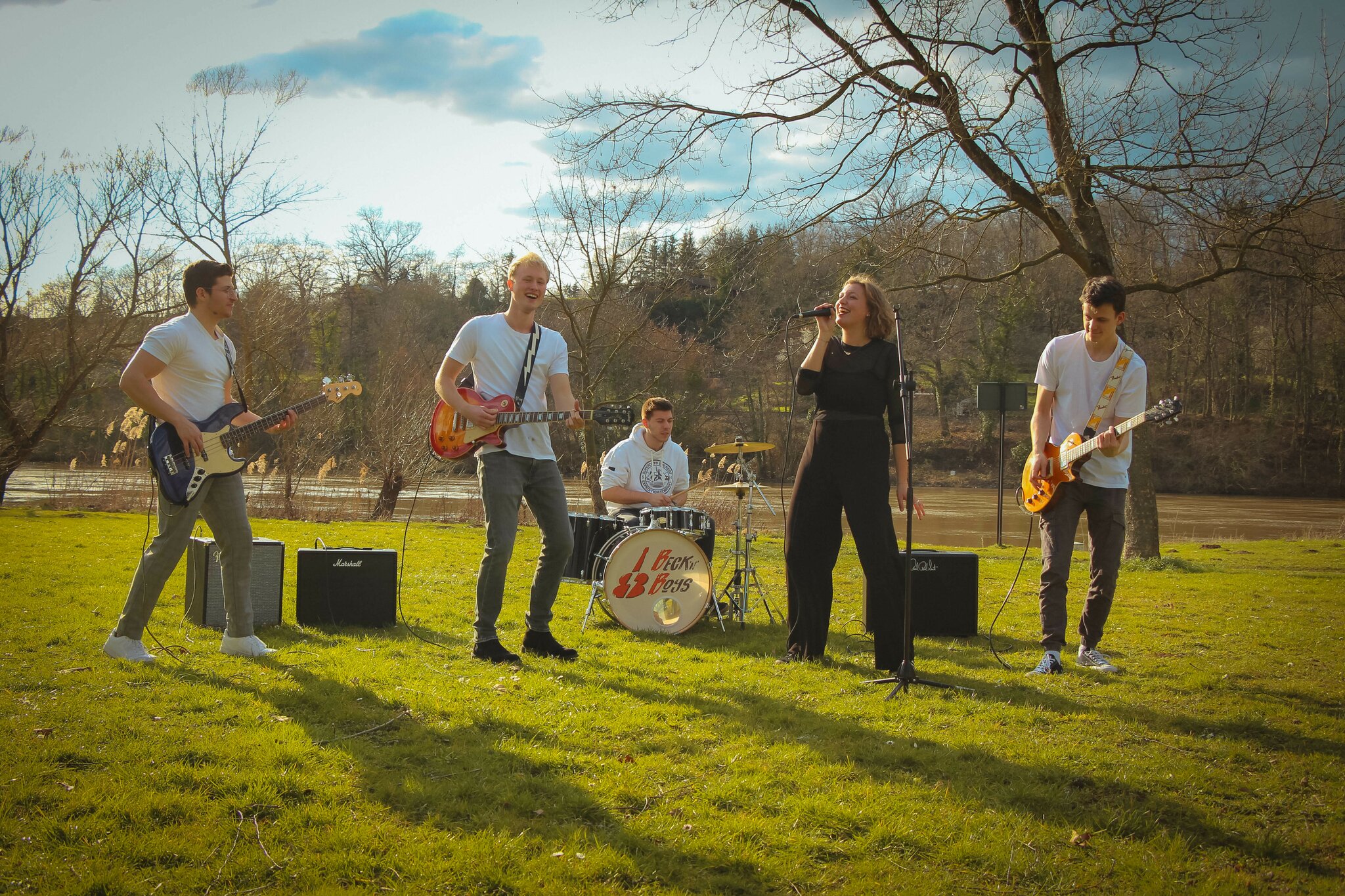 Kultursommer auf der Mildenburg: Partyhits und cooler Rock mit der ...