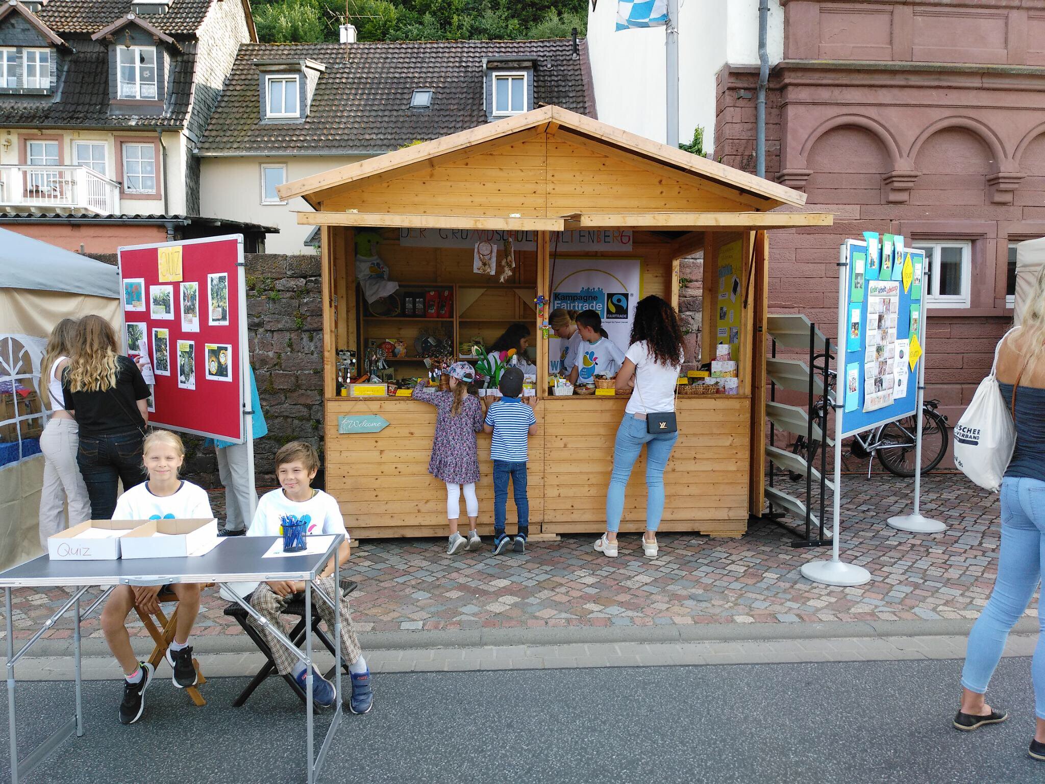 Fairtrade-Schule: Fair feels good – GS Miltenberg auf dem Mainfest ...