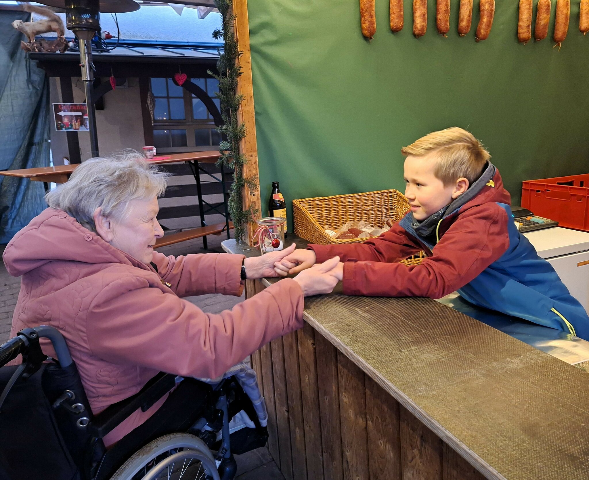 Rohe'sche Altenheim-Stiftung: Zauberhafte Begegnungen zwischen Jung und ...