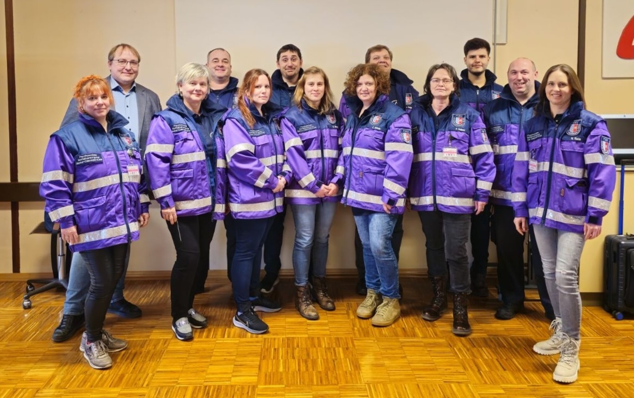 Neckar-Odenwald-Kreis: PSNV NOK bildet 13 neue ehrenamtlichen ...