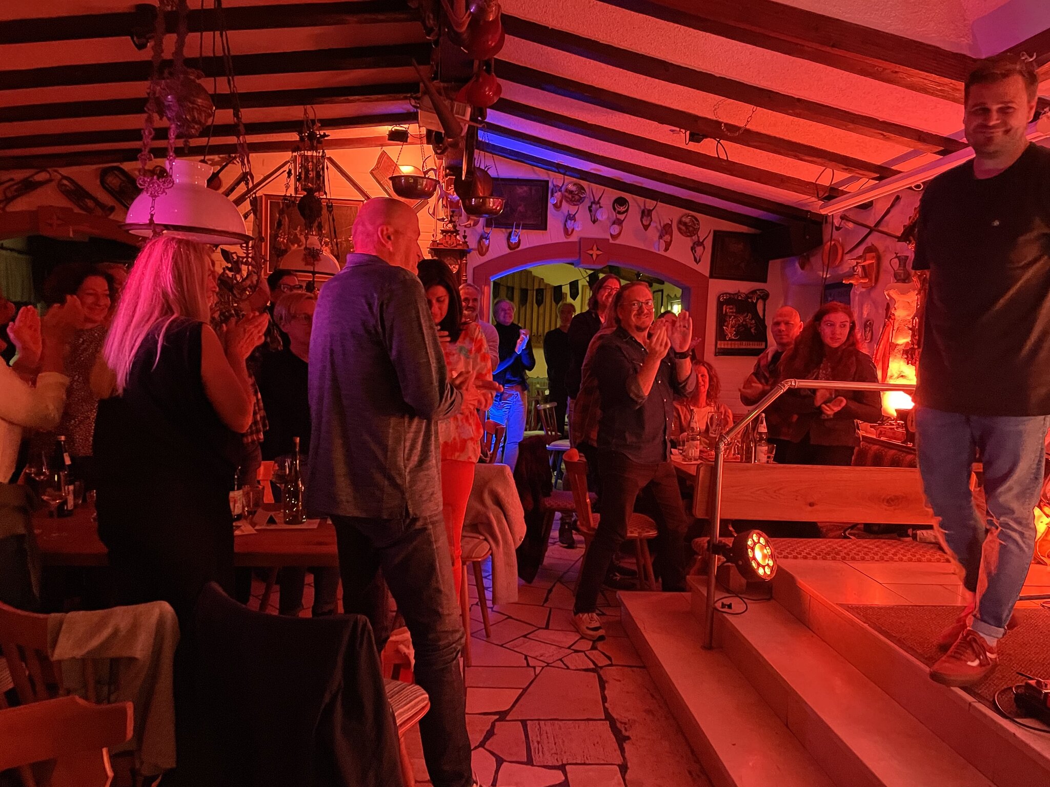 Gitarrist Adam Miller in Mechenhard: Weltklasse Gitarrist aus ...