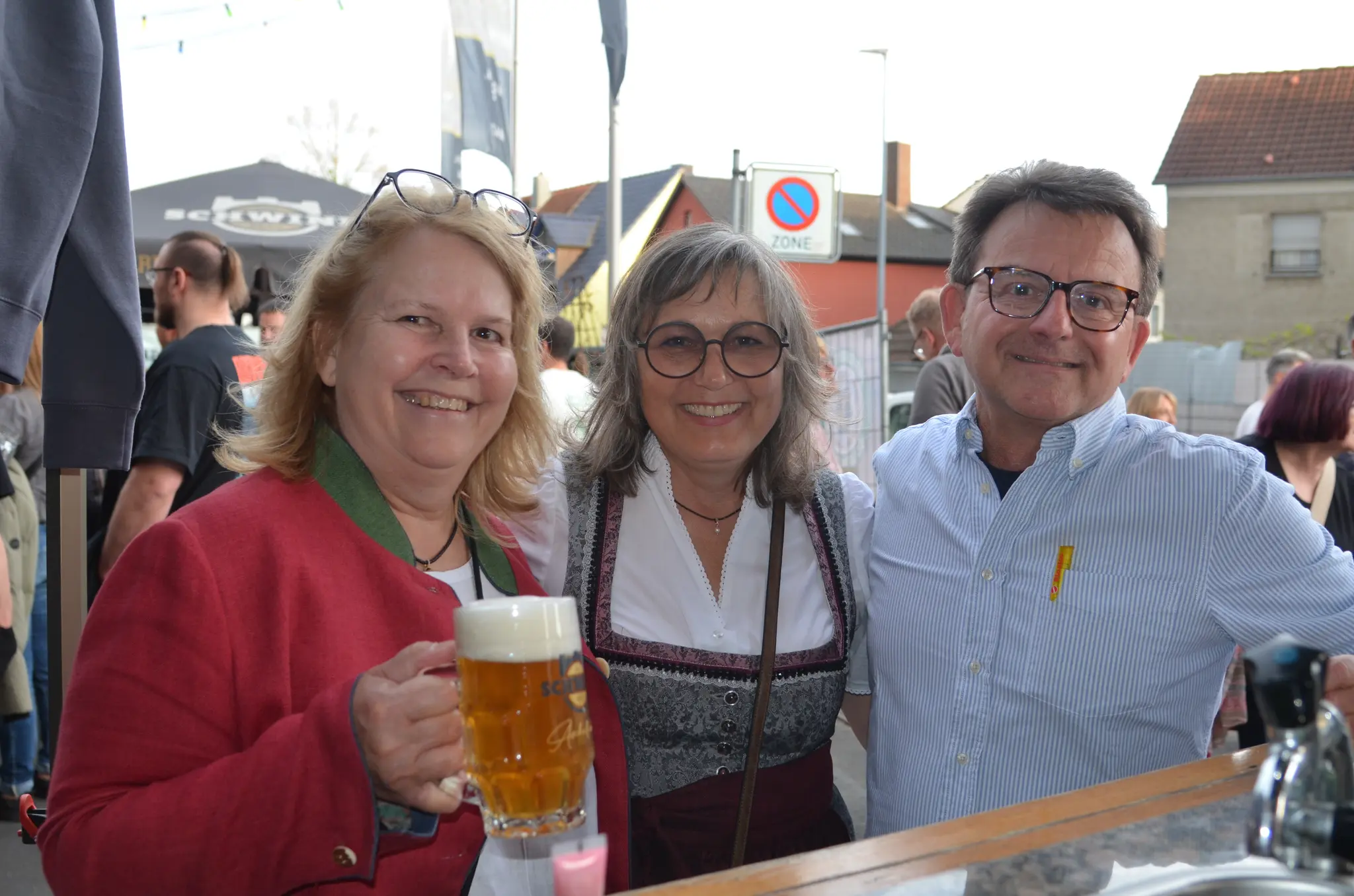 BILDERGALERIE: 10. Brauerei Hoffest SCHWIND Bräu | Aschaffenburg | 17. ...