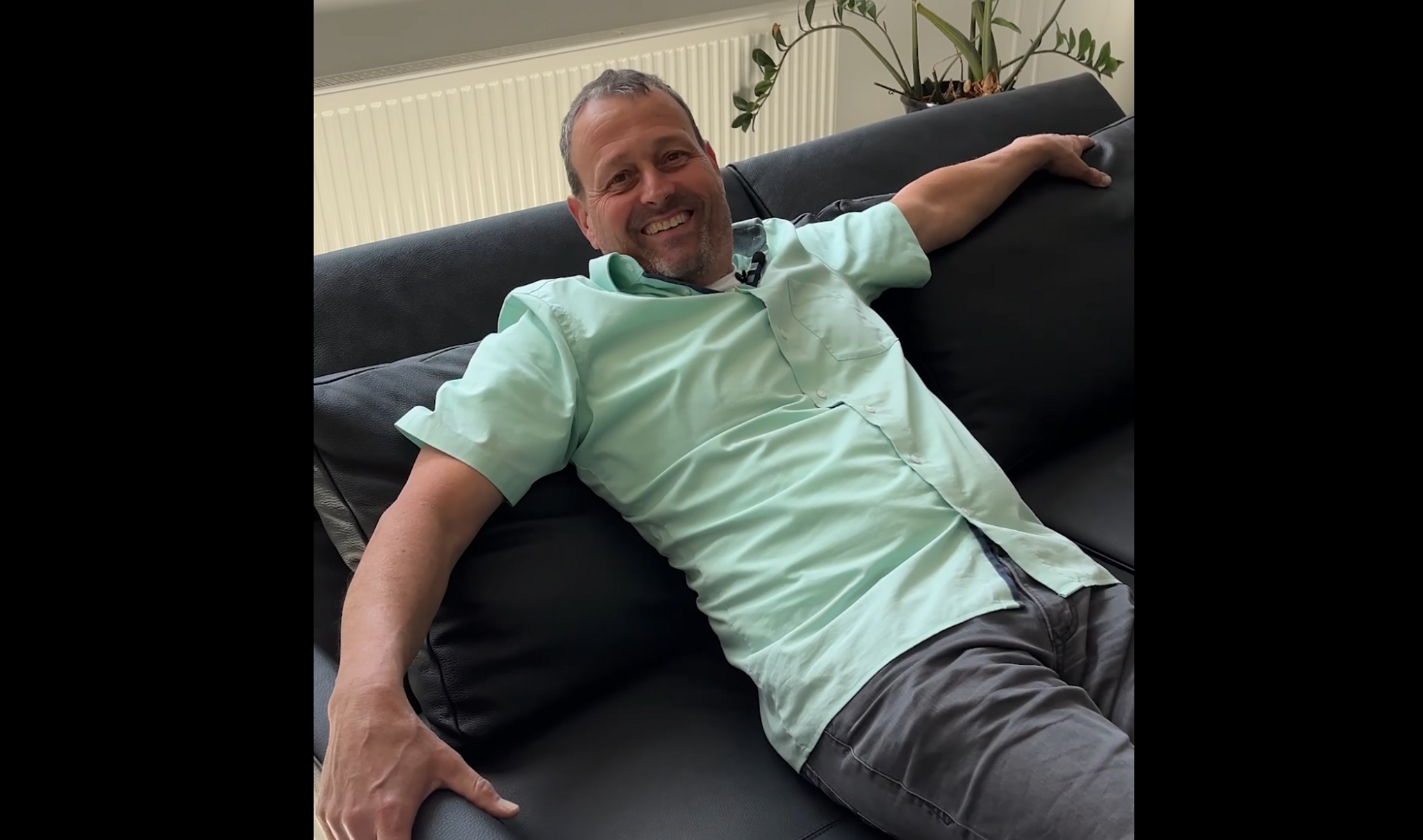 Verwandlungskünstler! 🪄: Du willst eine maximal flexible Couch? 🛋️ - Buchen