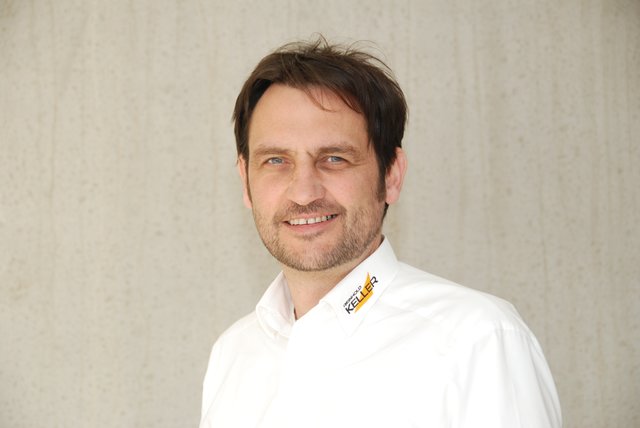 Mitarbeiter der Firma Reinhold Keller spenden an Hospizverein ...